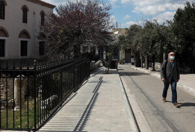 Πάσχα: Απαγόρευση κυκλοφορίας από τις 22:00 και τραπέζι έως 12 άτομα ...