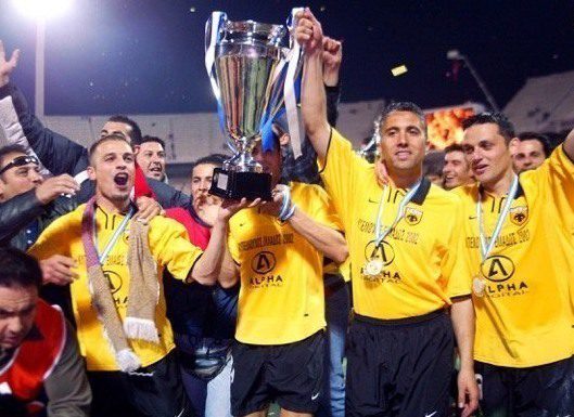 Σαν σήμερα 27/4: Ο τελικός του 2002 και το «χρυσό» γκολ του Ίλια Ίβιτς ...
